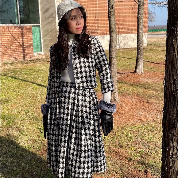 Christine | Skirts | Lisa Collar Suit In Tweed Plaid Patterns | Poshmark